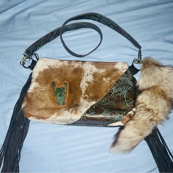 l3 design | Bags | L3 Designs Crossbody Matching Wallet Tail | Poshmark